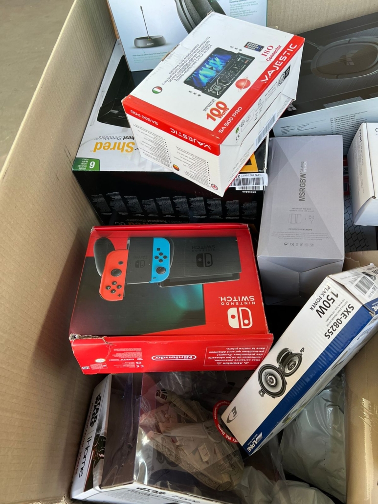 BOX 250 przedmiotów PC Elektronika Bezprzewodowe Produkt biurowy Gry ...